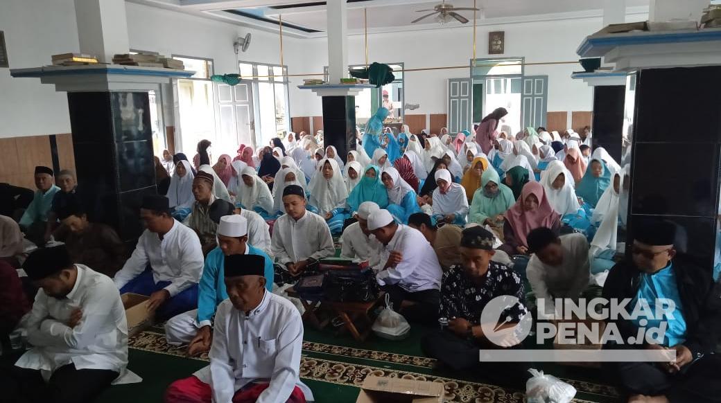 KTT Puluhan Juz, Kadudampit Sukabumi Gelar Khatam Kubro – LINGKAR PENA