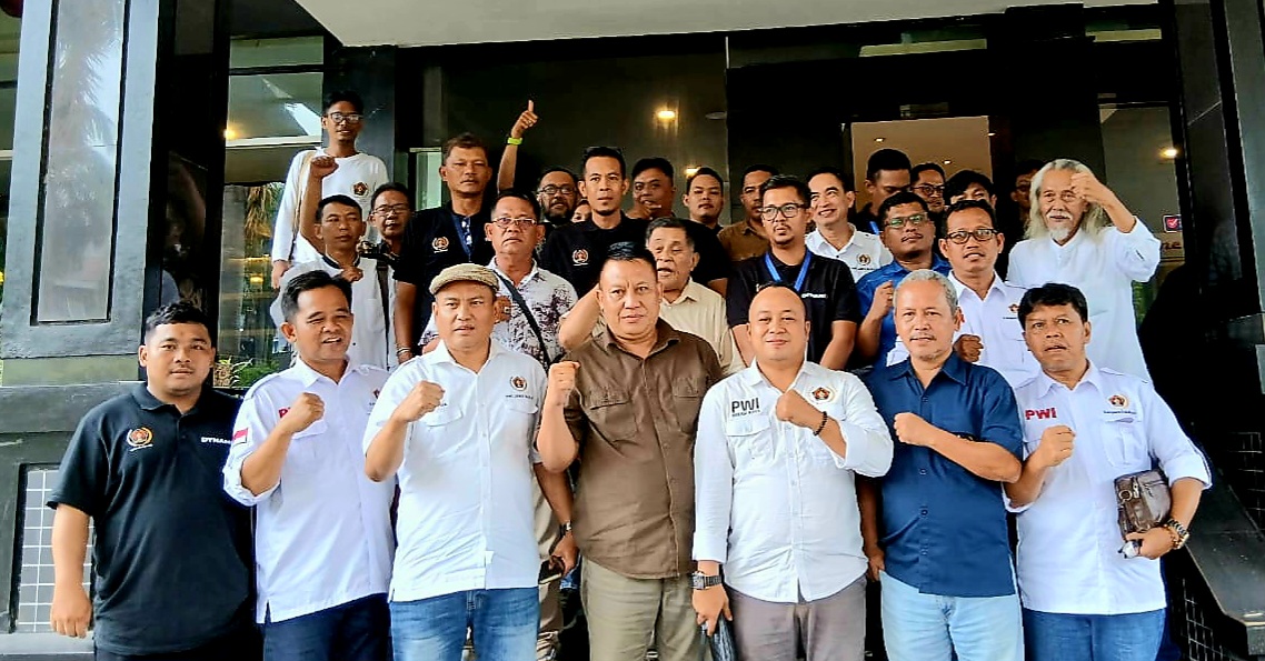 Angin Segar, Dua Tokoh Sentral PWI Akhiri Konflik Internal – LINGKAR PENA